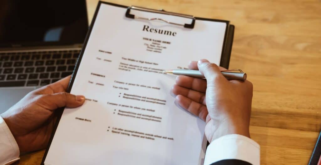 Rekrutmen Tertutup: Syarat, Kelebihan, dan Kekurangannya